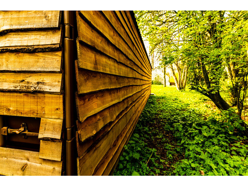 Shipping Container Conversions 40ft with Waney Edge cladding CS39964 ...